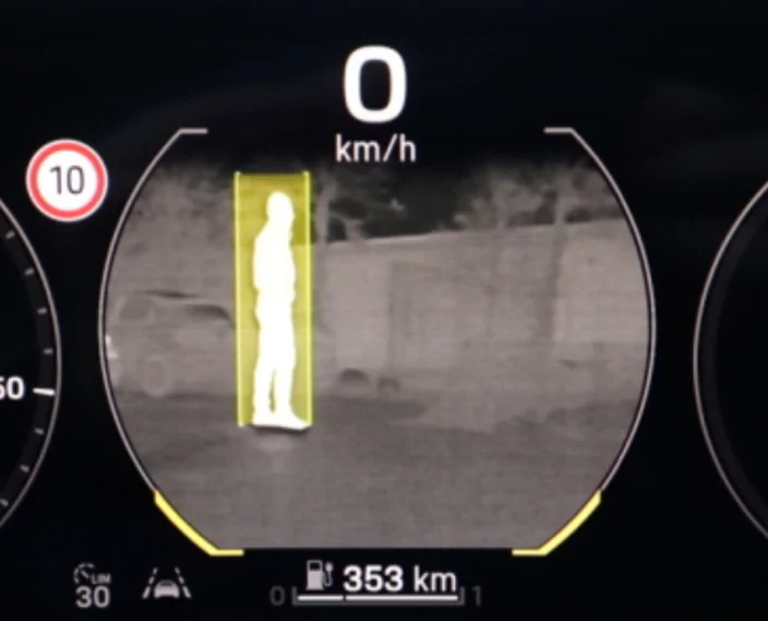 My take on Night View Assist | TaycanForum -- Porsche Taycan Owners ...