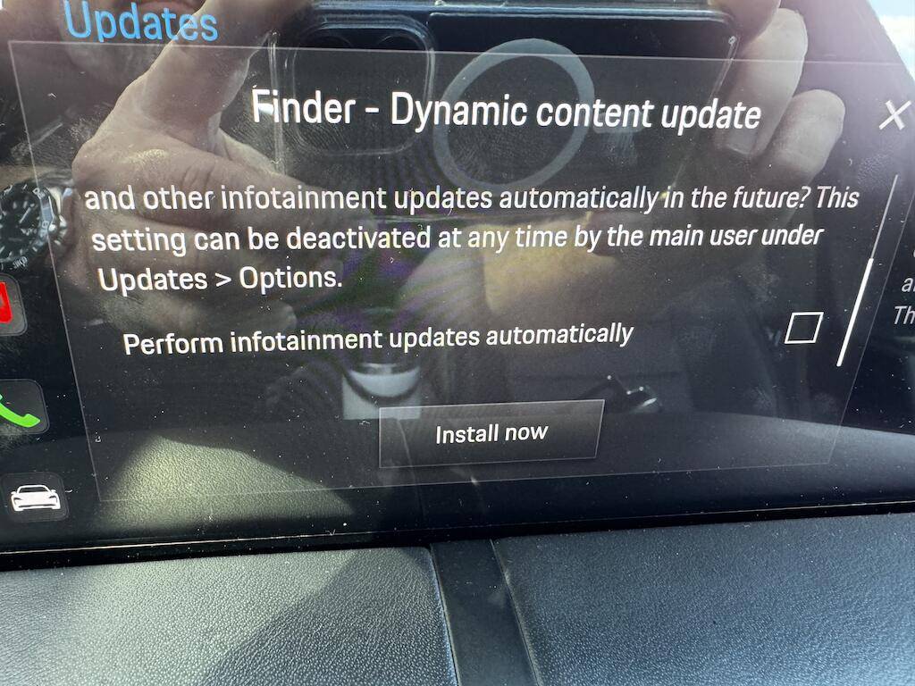 New OTA update today on "Finder - Dynamic content update" | TaycanForum -- Porsche Taycan Owners ...