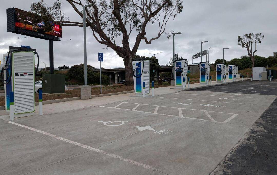 BP Pulse launch in US with Alpitronic HYC 400 units | TaycanForum ...